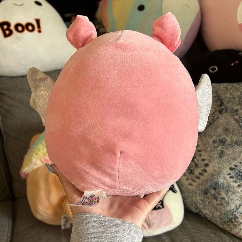 Kings Island Exclusive Cincy The Flying Pig Squishmal… - Gem